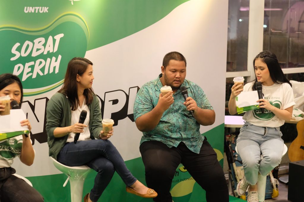 Fore Coffee dan Promag Ajak Sobat Perih Bikin Latte Art dan Nyanyi ...