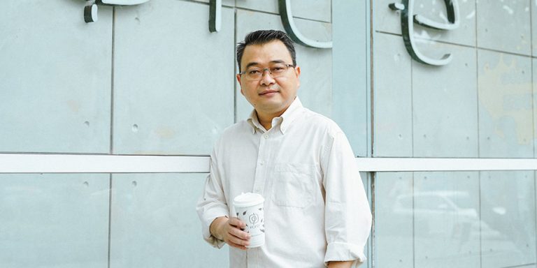 Kenalan dengan Vico Lomar, Co-Founder dan CEO Fore Coffee - Fore Coffee